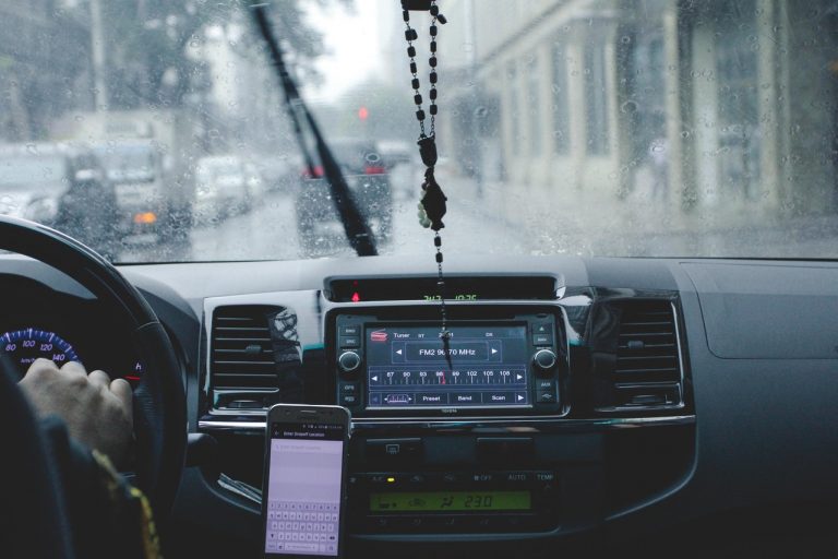 Apa Itu GPS Tracker Mobil dan Kegunaannya? Begini Penjelasannya ...